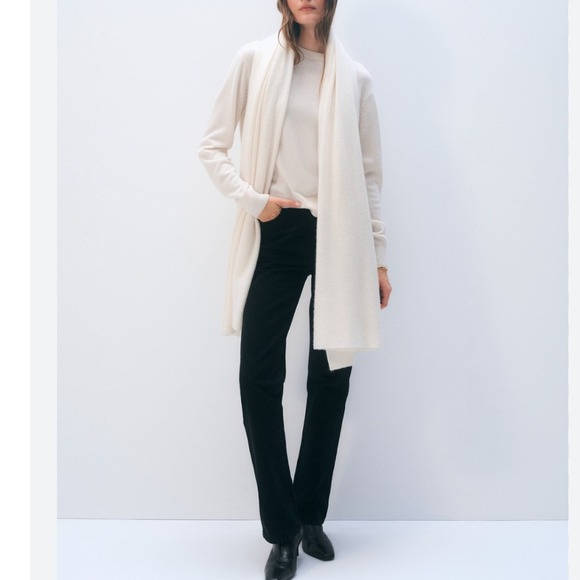 White + Warren | Accessories | Whitewarren Cashmere Travel Wrap Scarf ...